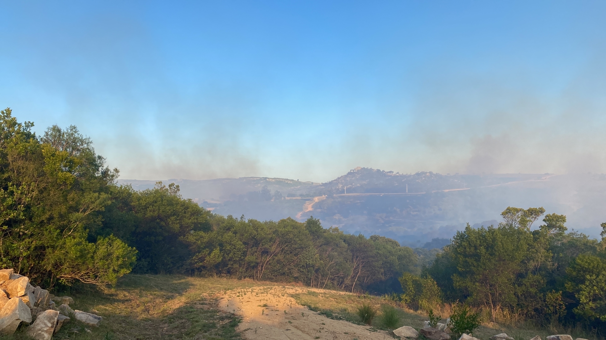 Incendio cerca de Pueblo Edén arrasó con 40 hectáreas; bomberos ...